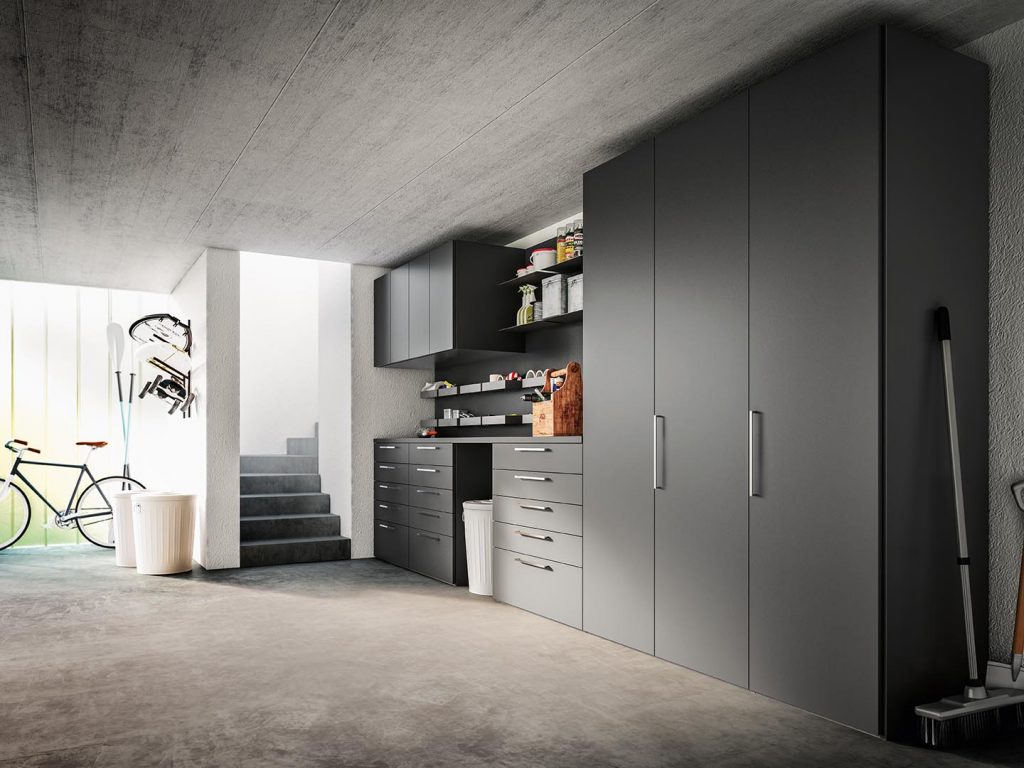 Plan je huisbezoek voor praktische opbergkasten in de berging.